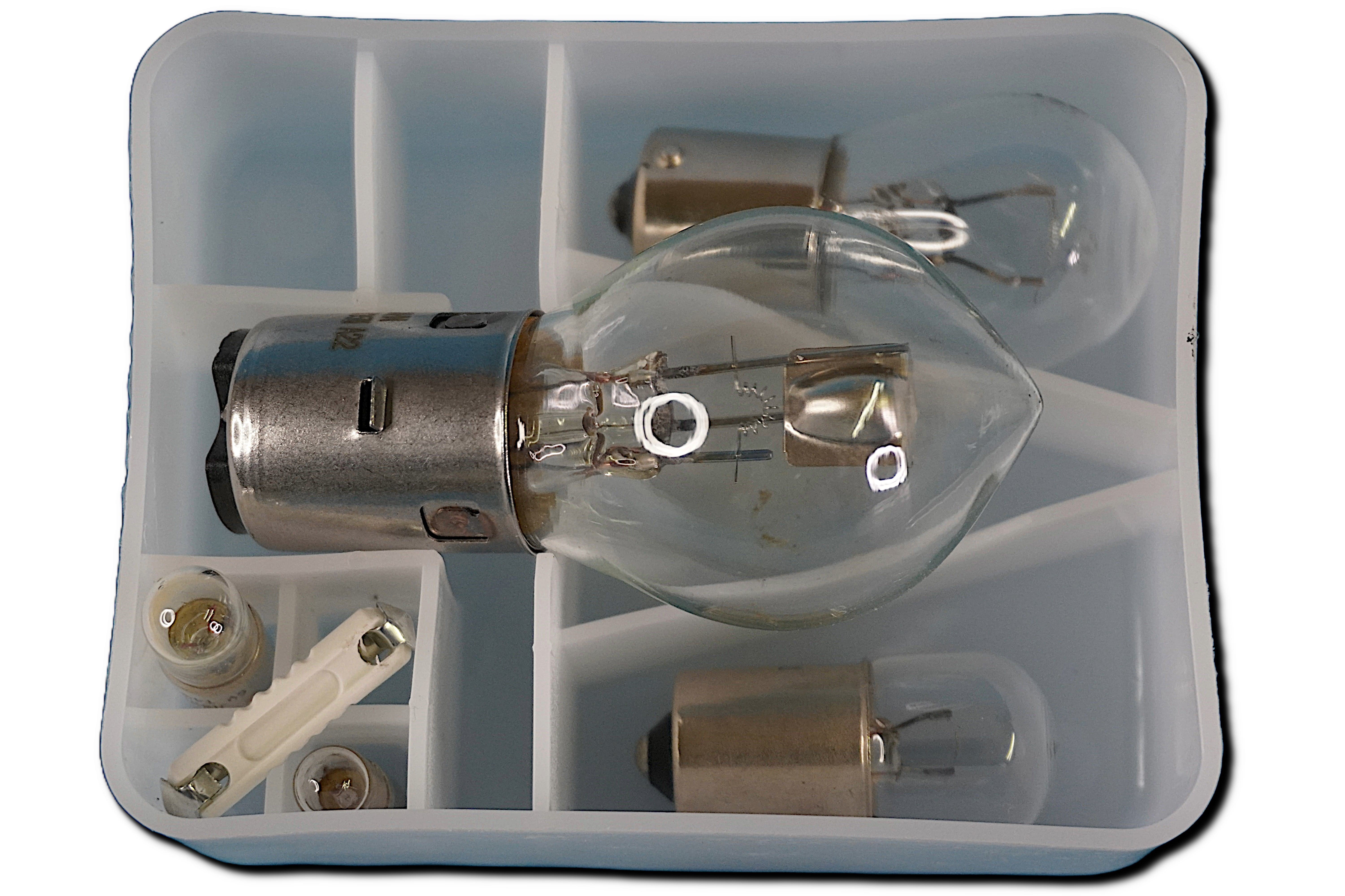 Glühbirnenersatzkasten 6V 35/35W mit Sicherung 8A - ssw-tuningweber.de